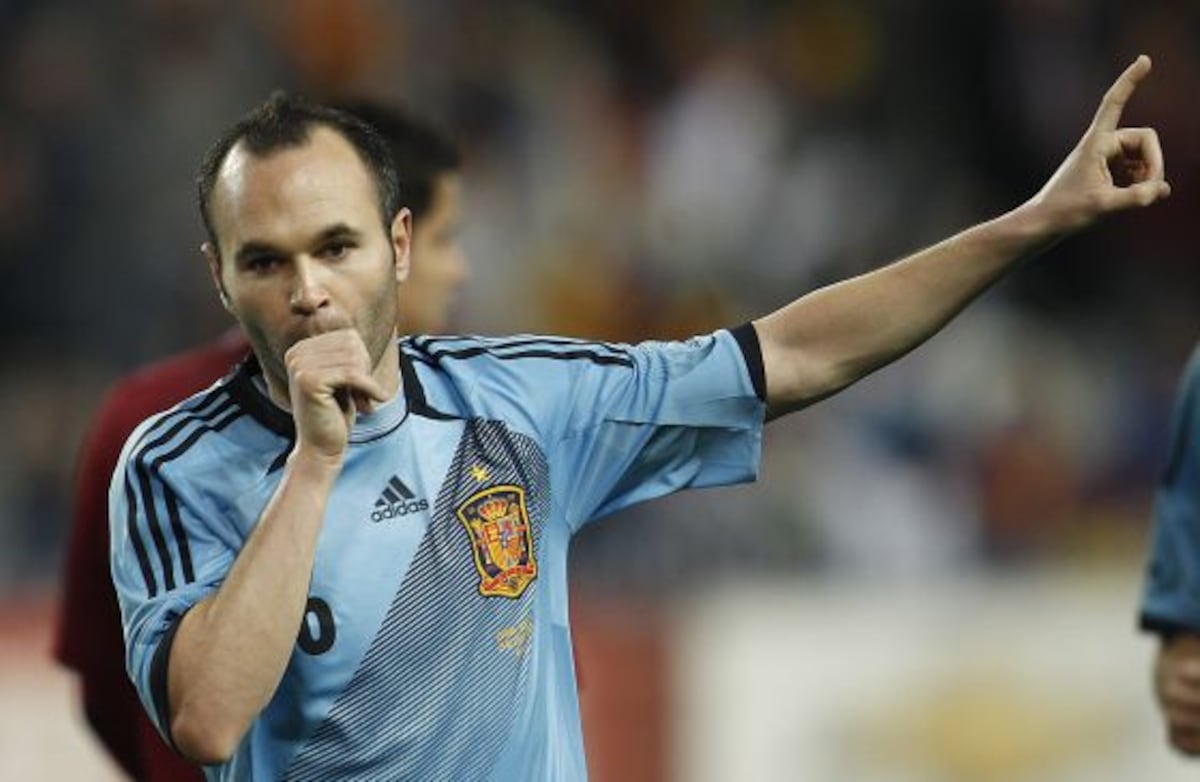 Iniesta to tie knot with mother of his “World Cup baby” | Spain | EL ...