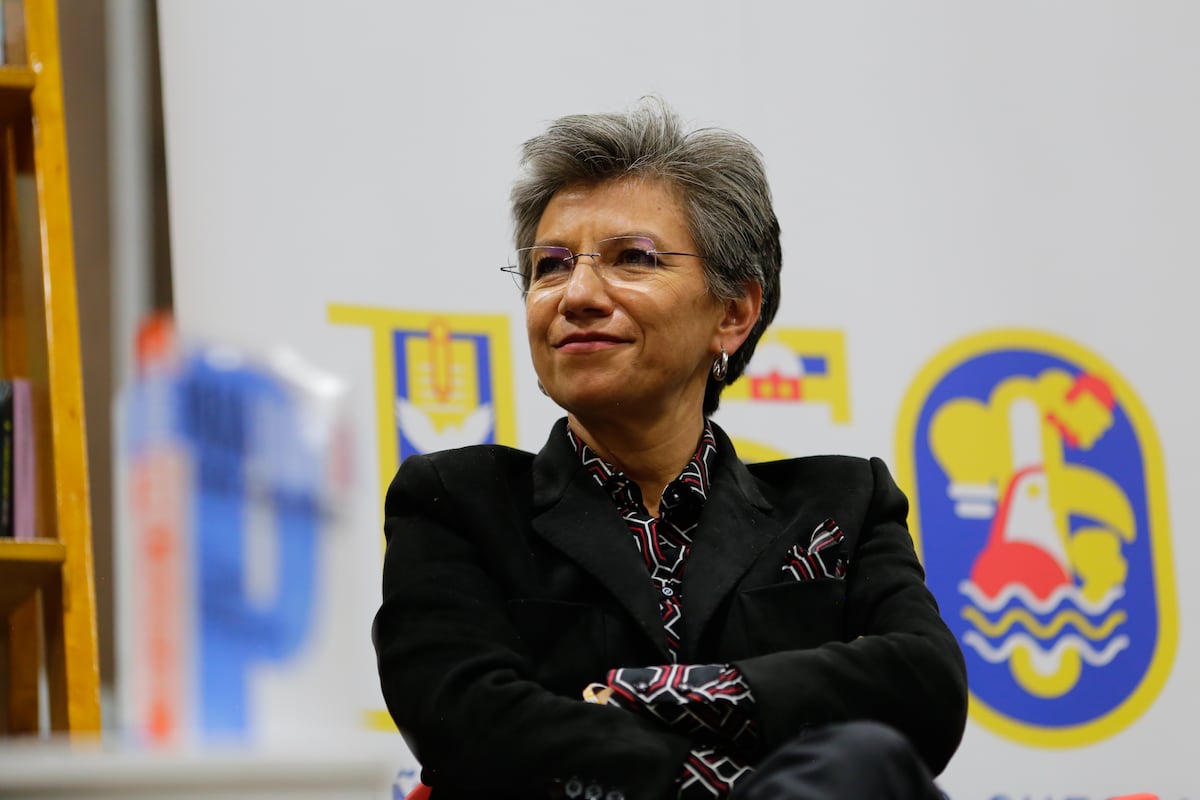 Claudia López vuelve a sus raíces como investigadora de la parapolítica ...