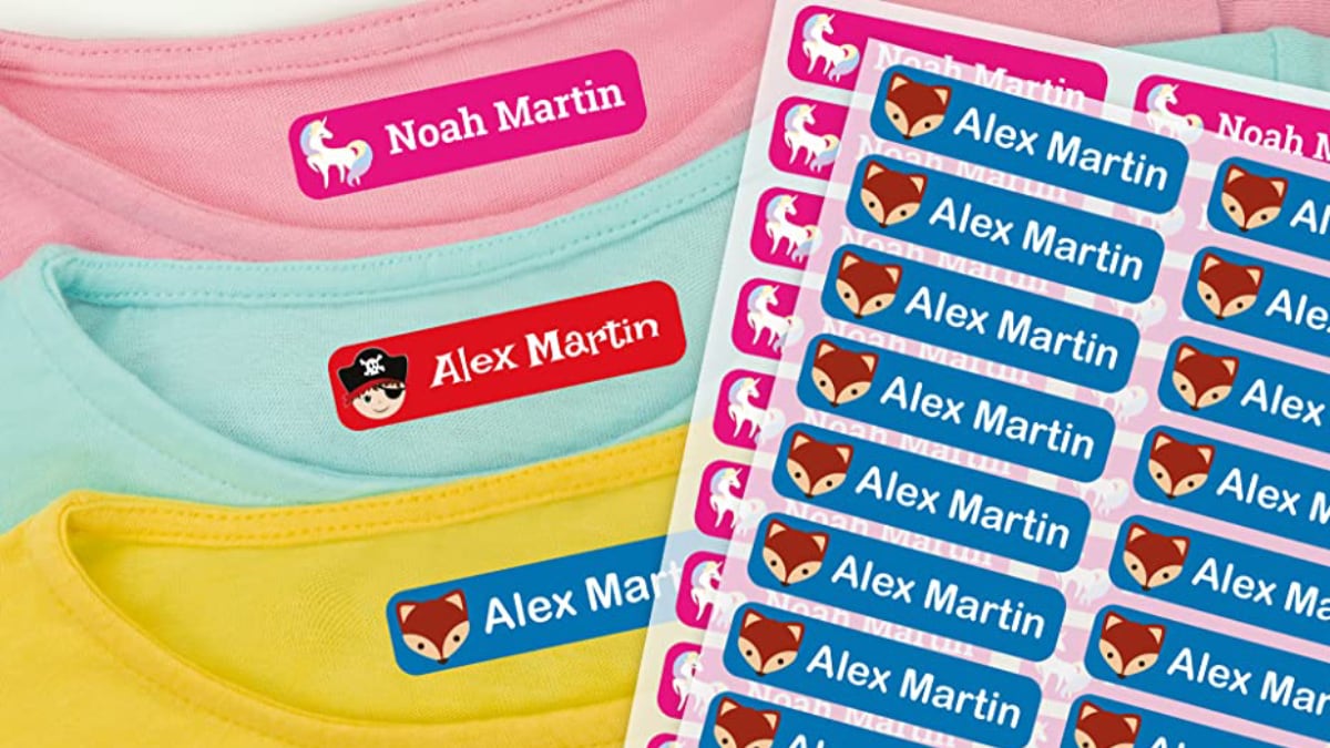 Etiquetas y pegatinas con nombre para marcar la ropa de los niños ...