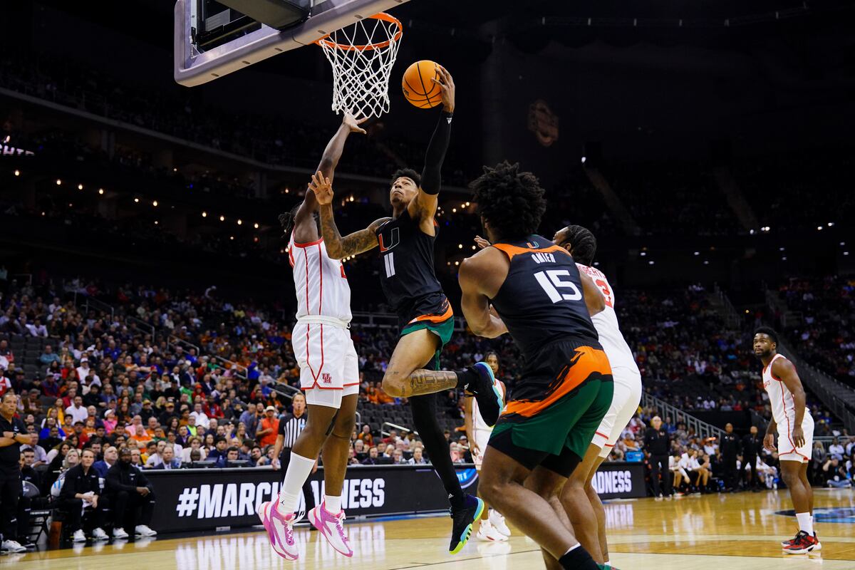Miami beats No. 1 seed Houston; all four top NCAA seeds out | Sports ...