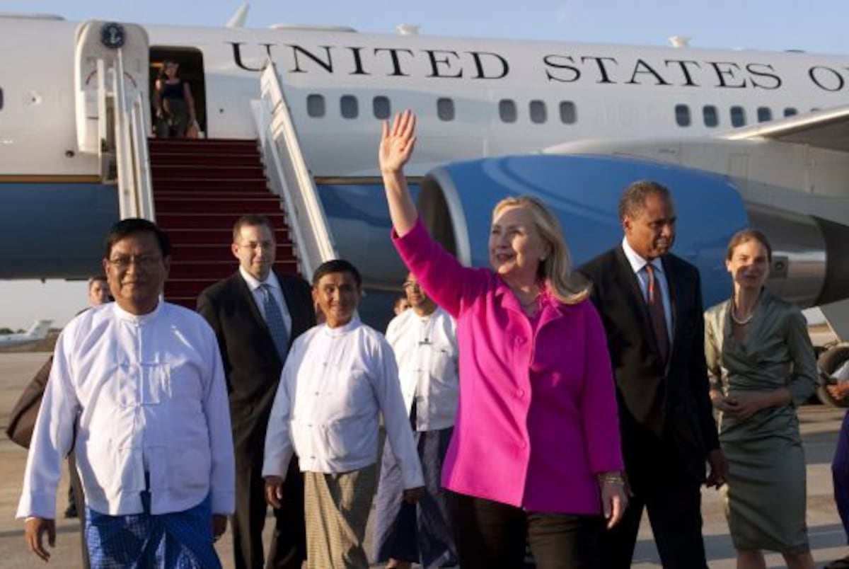 Clinton emprende un viaje histórico a Myanmar para apoyar las reformas ...