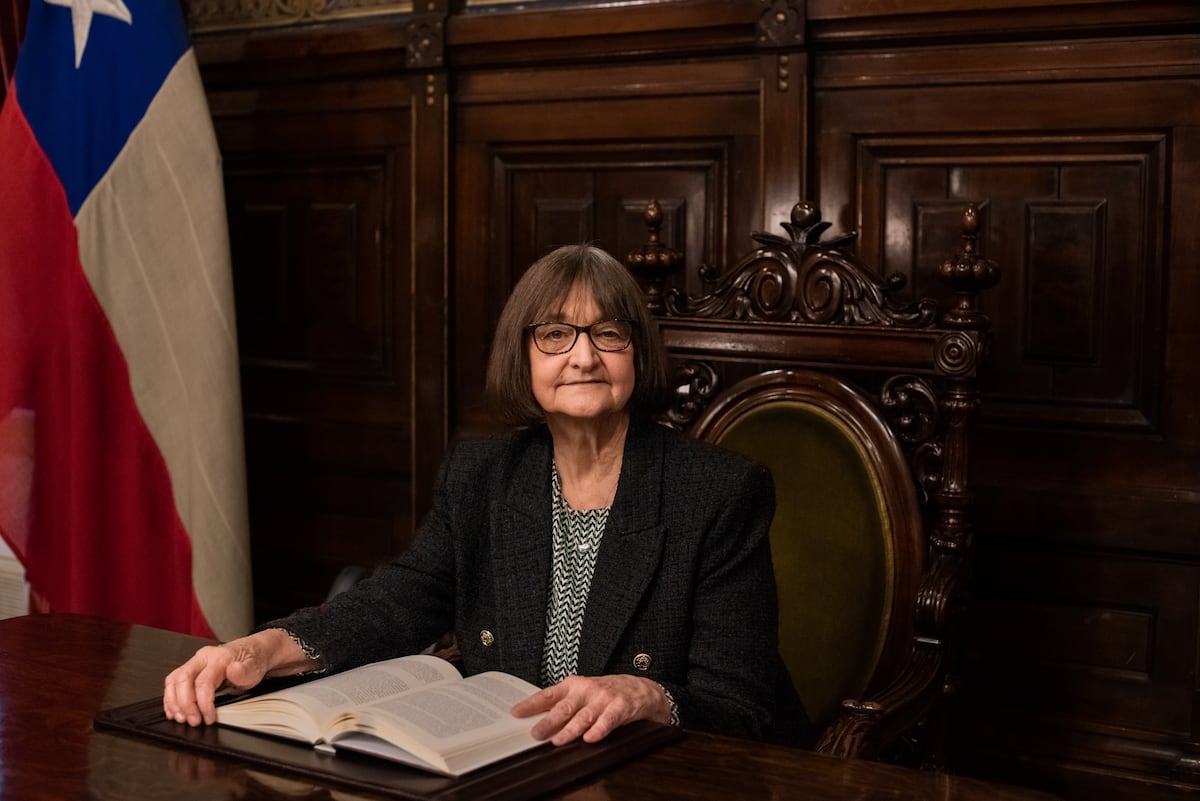 Rosa Devés, rectora de la Universidad de Chile: “Los 50 años del golpe ...