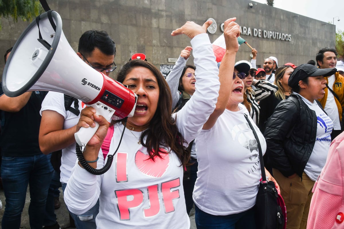 Los trabajadores del Poder Judicial mantienen su huelga en contra de la ...