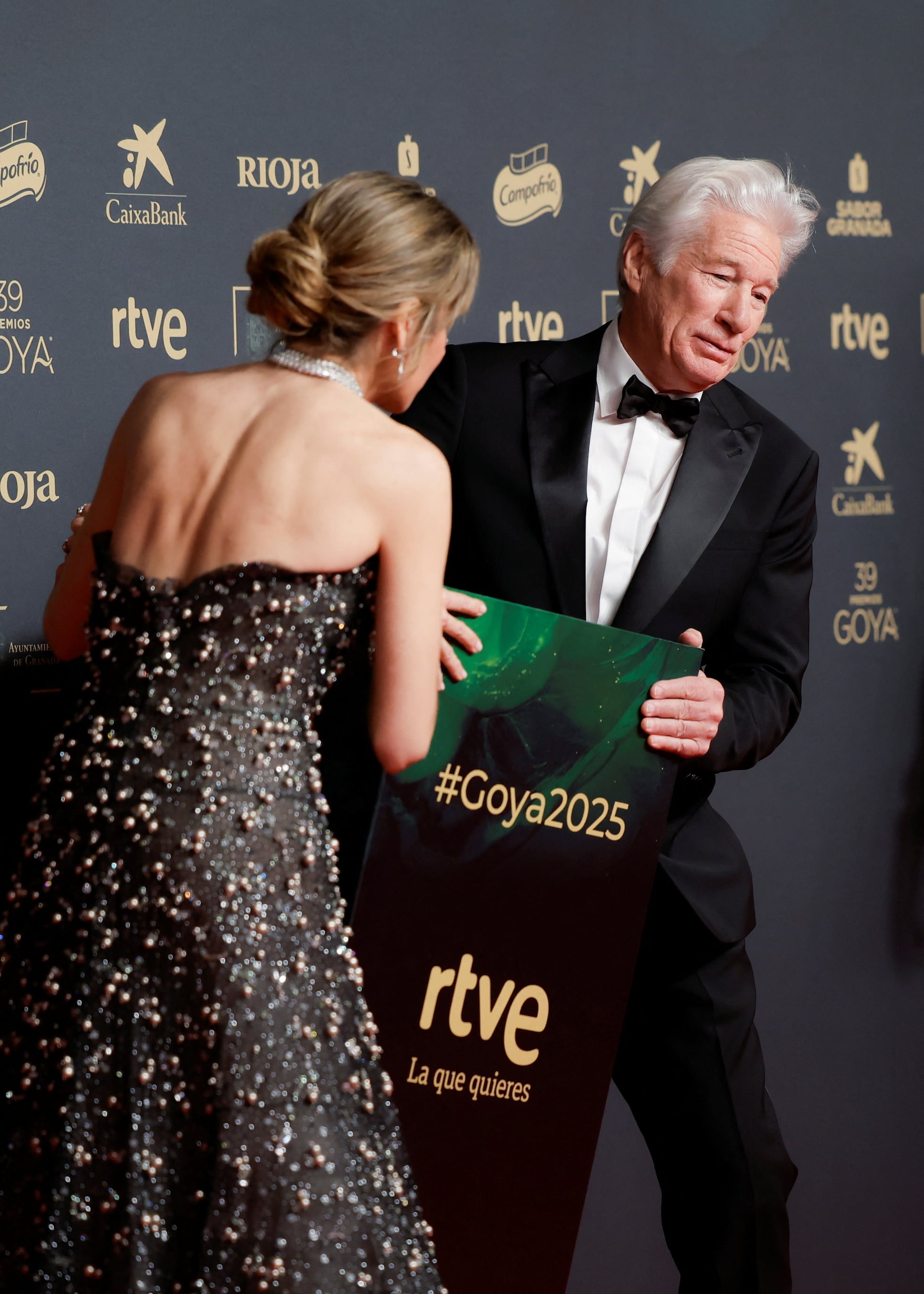Así es Alejandra Silva, la mujer por la que Richard Gere quiere vivir ...