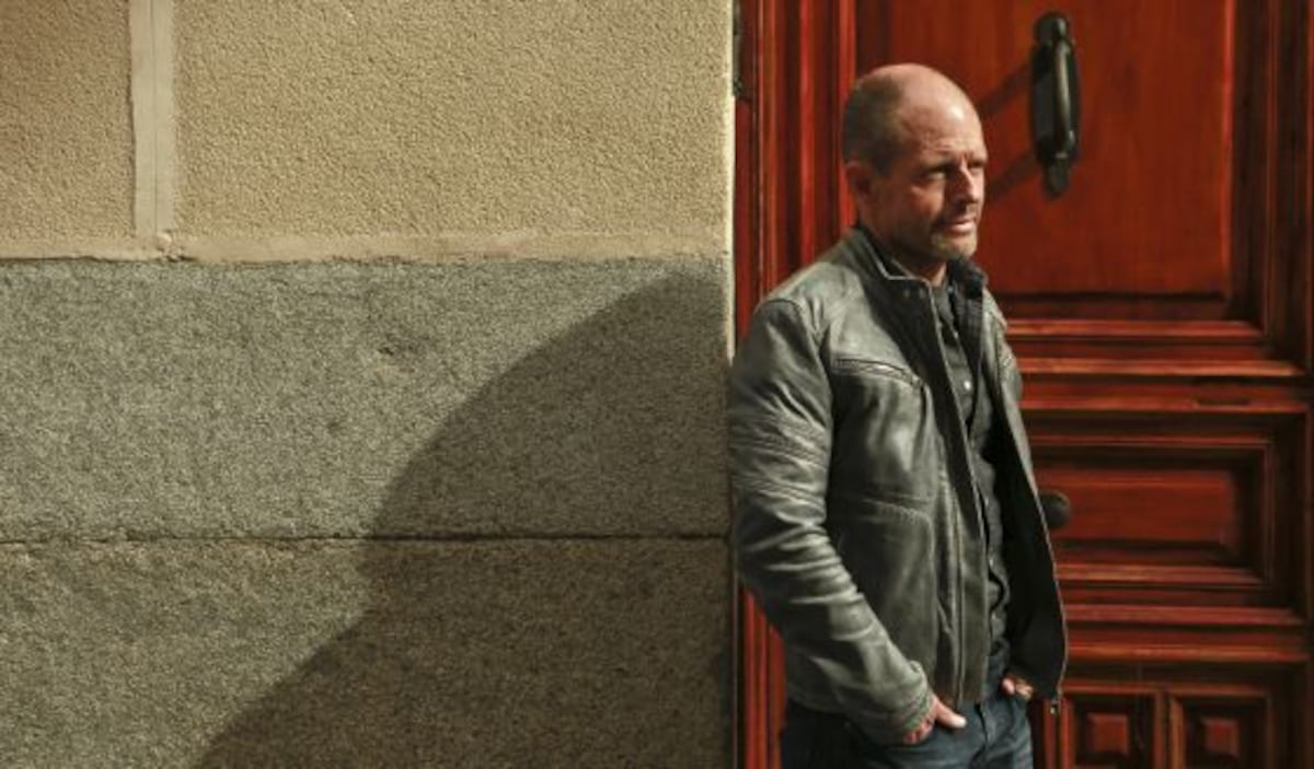 Minier, el funcionario de Aduanas convertido en mago del thriller ...