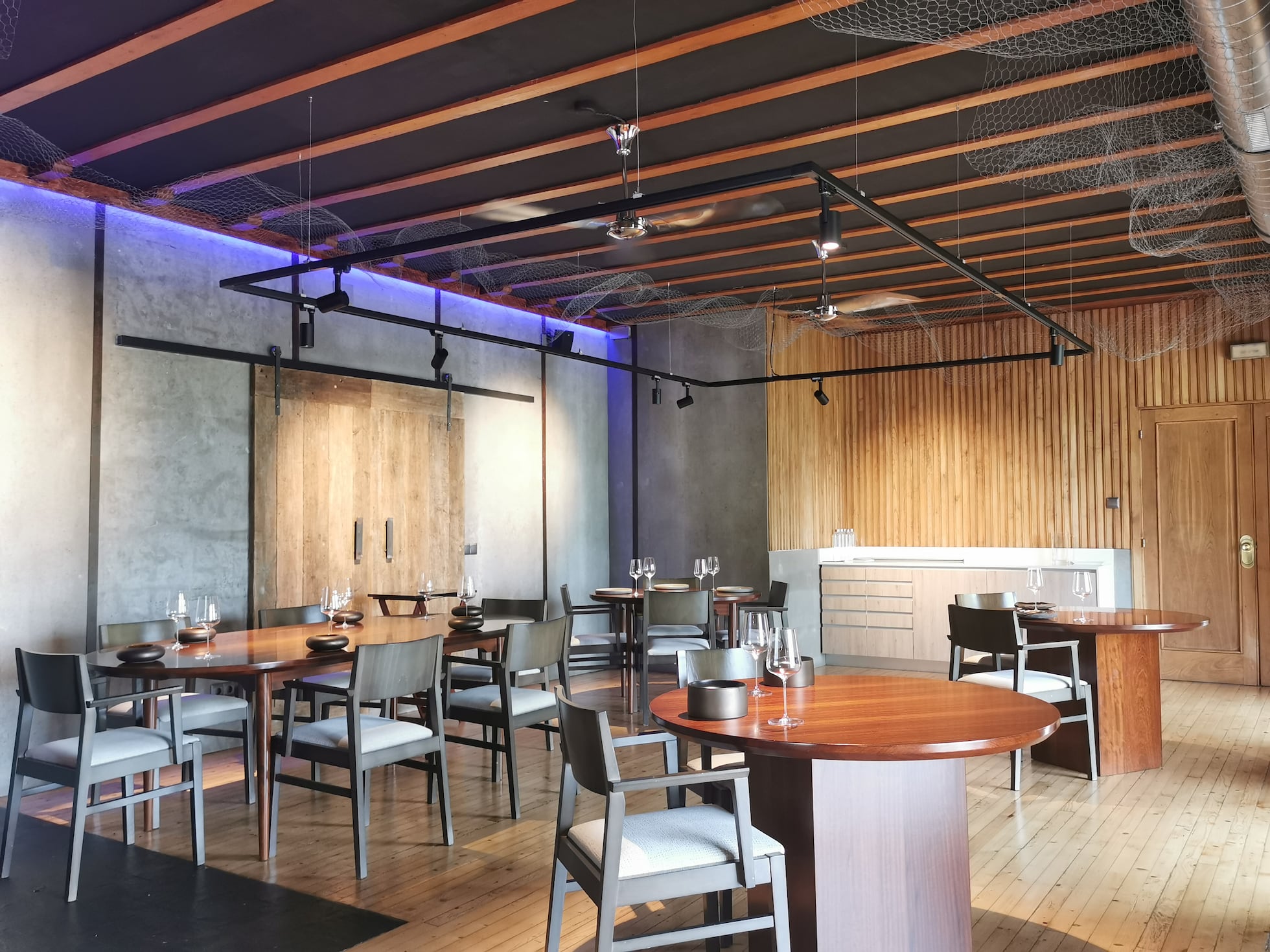 Regueiro, sorprendente cocina tailandesa en un rincón de la costa ...