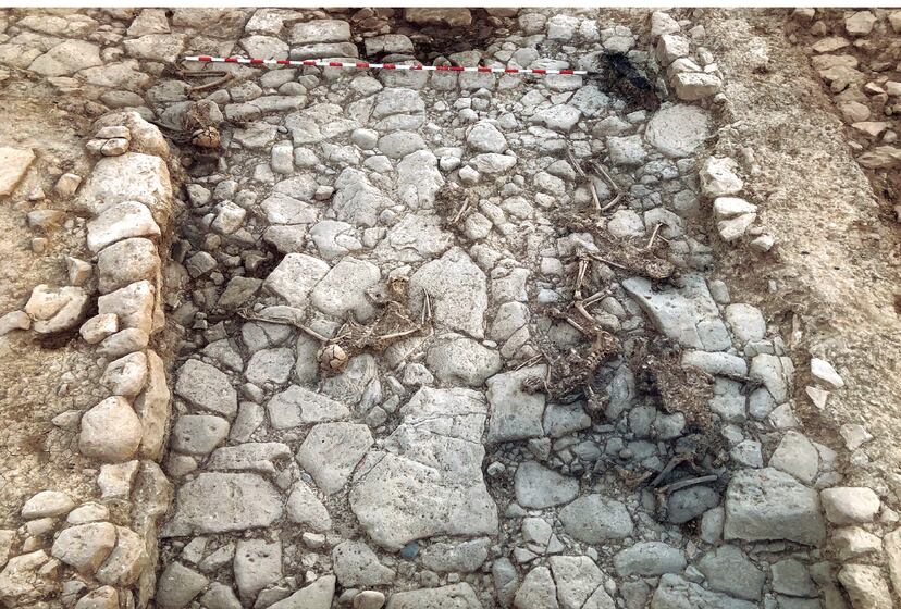 Hallados 15 cuerpos de niños y hombres asesinados en un cruce de calles ...