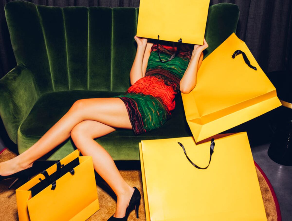 Claves para saber si eres adicto a las compras | Bienestar | S Moda ...