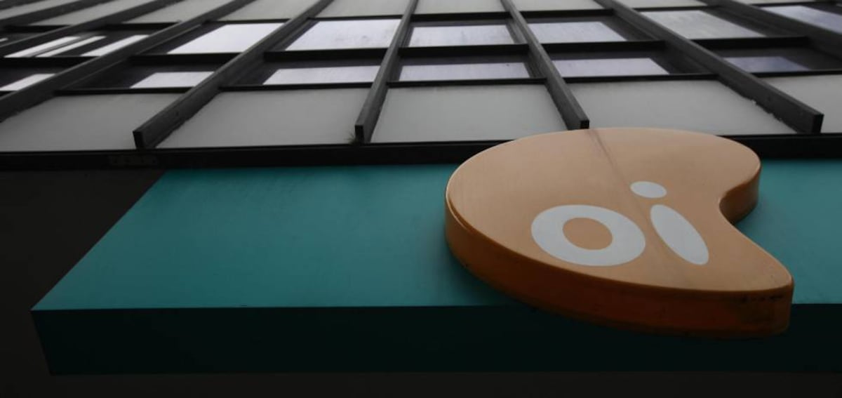 Telefónica pagará 884 millones y recibirá 10,5 millones de líneas de la ...