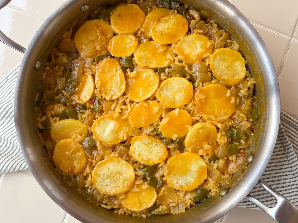 ‘Arròs amb ceba’, la receta valenciana de arroz con pocos ingredientes ...