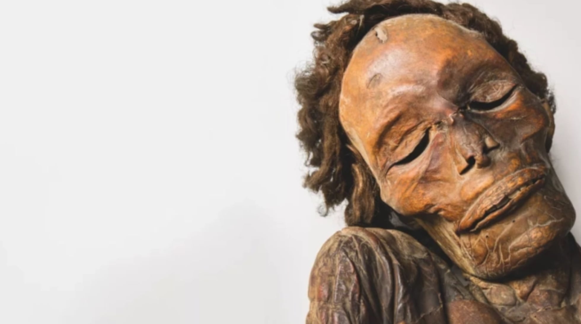 El Ministerio de Cultura retira la momia guanche del Museo Arqueológico ...