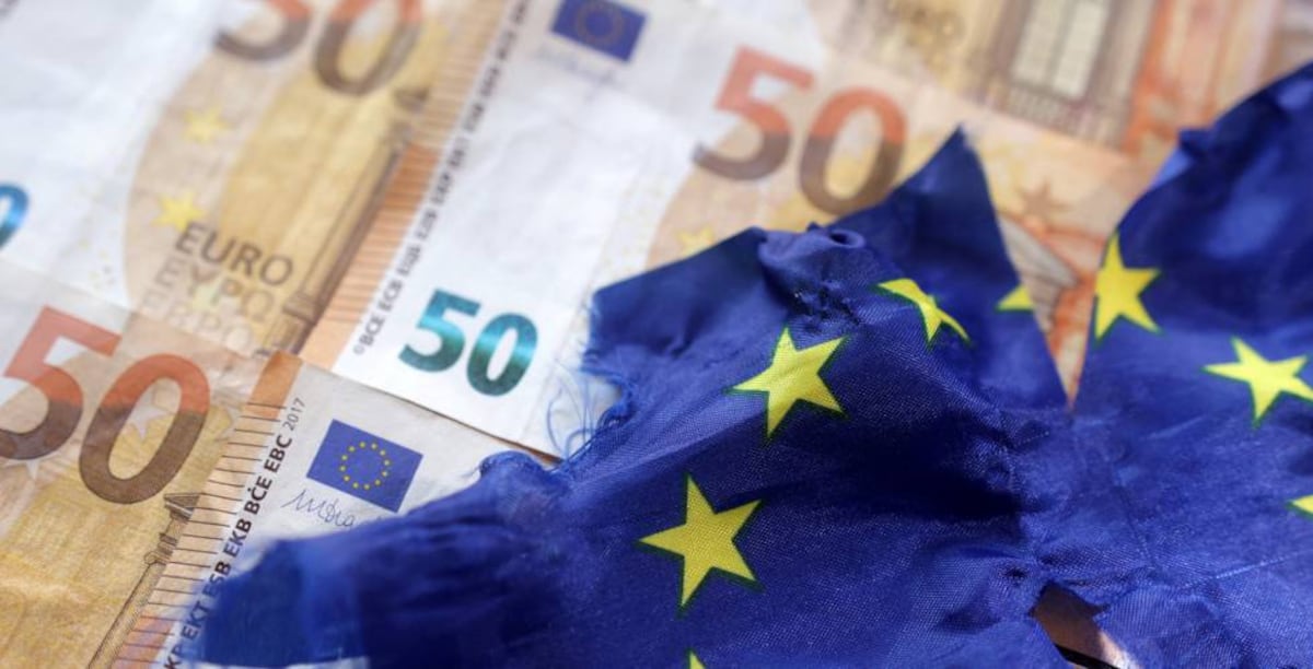 El euro frena su escalada tras el aumento del precio del dinero ...