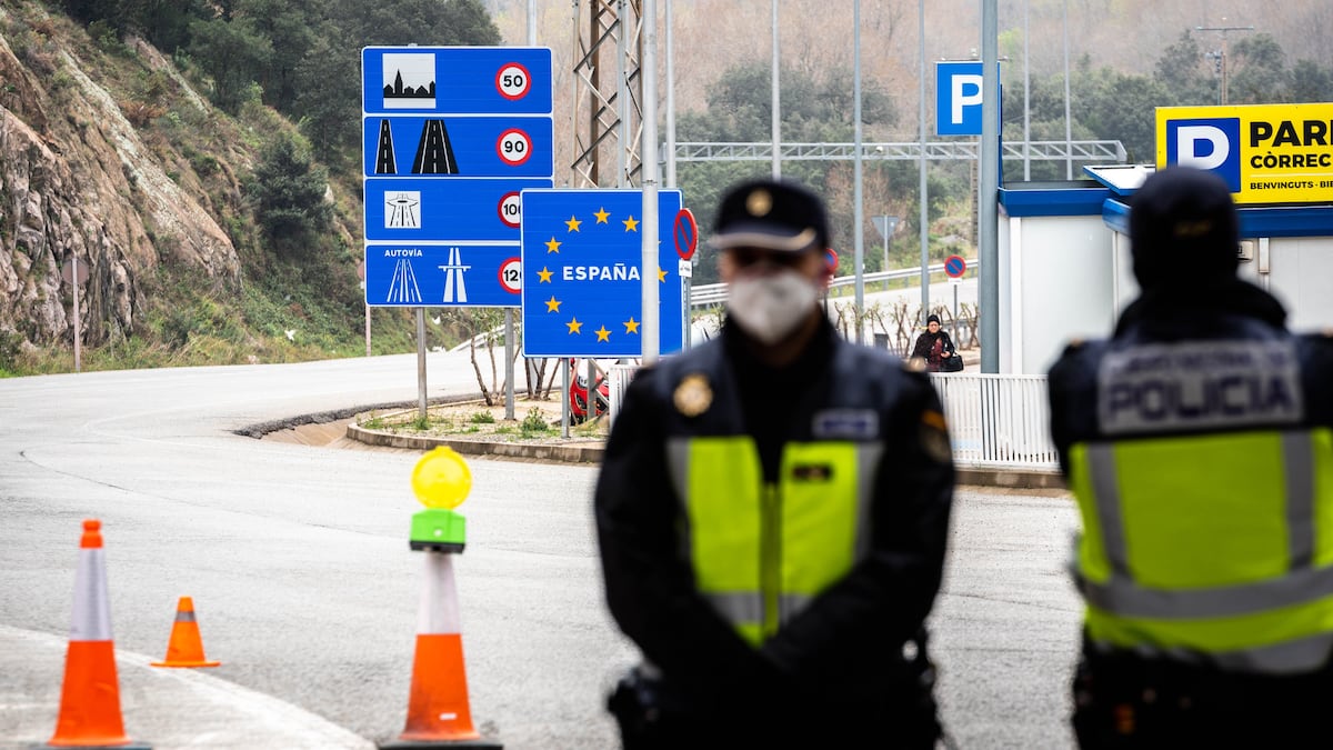 Coronavirus travel restrictions: Spain to extend restrictions on ...