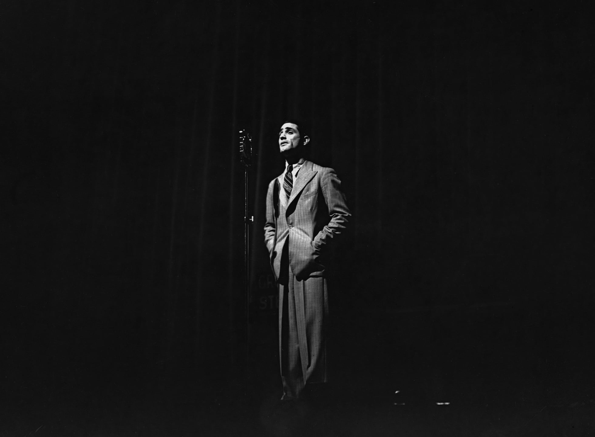 The forgotten Al Bowlly: The singer, killed by Nazi bombs, now ...