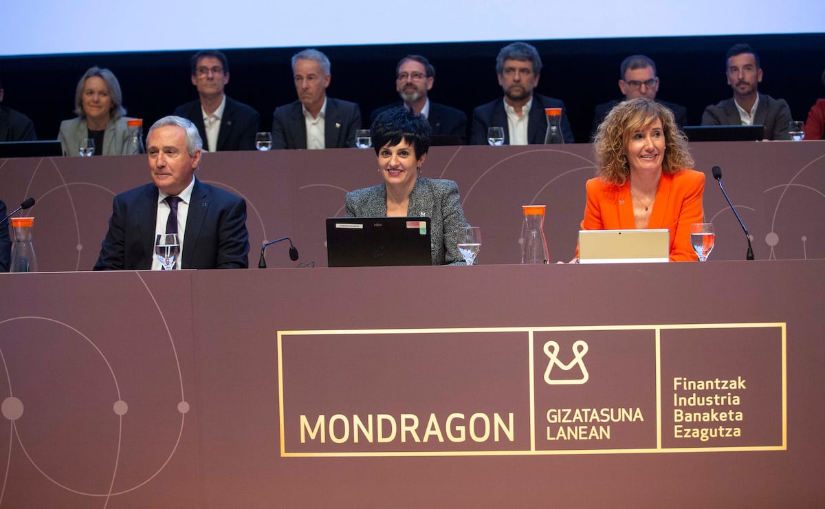 El grupo Mondragón apela a la unidad ante el riesgo de perder a dos de ...