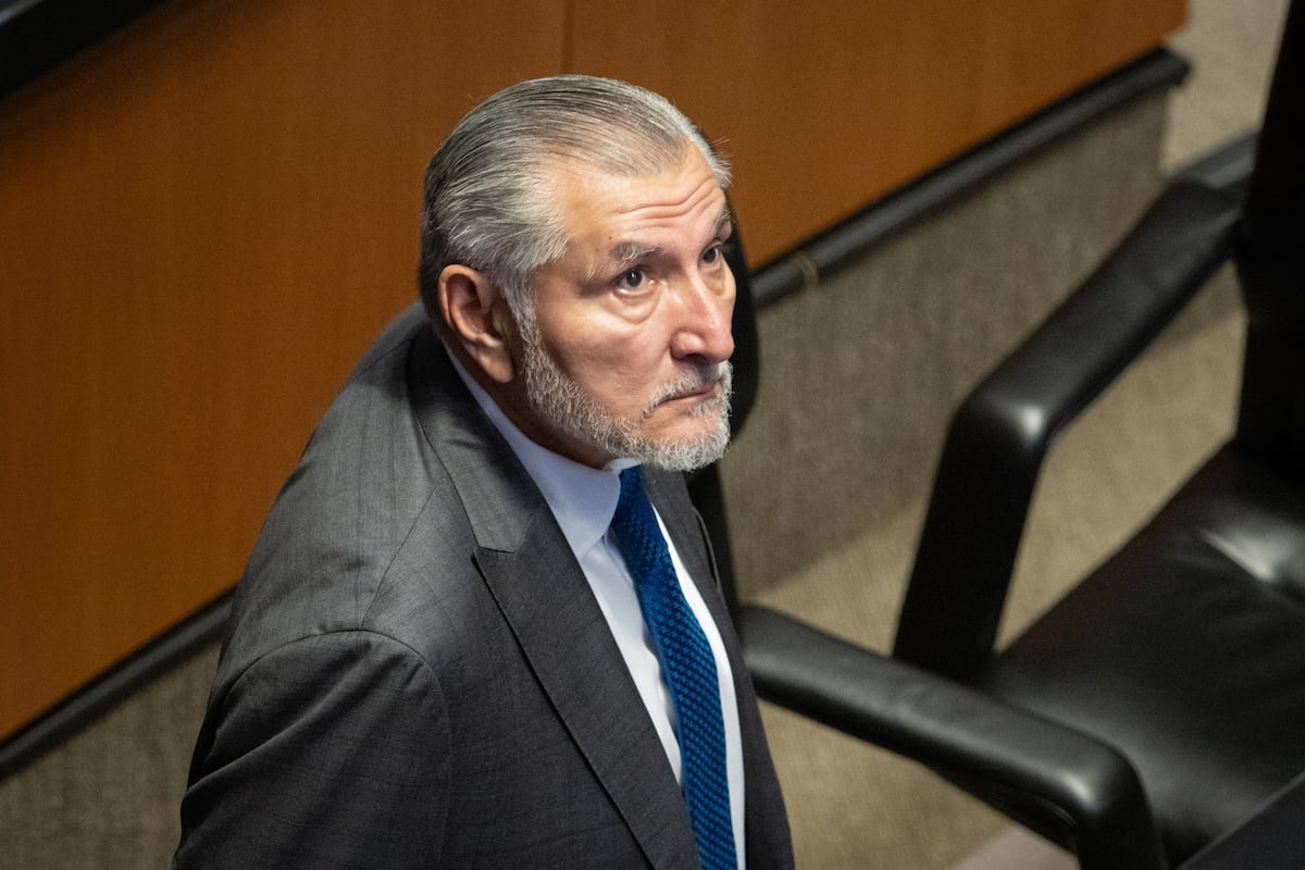 Morena y la dichosa embajada para Adán | Opinión | EL PAÍS México