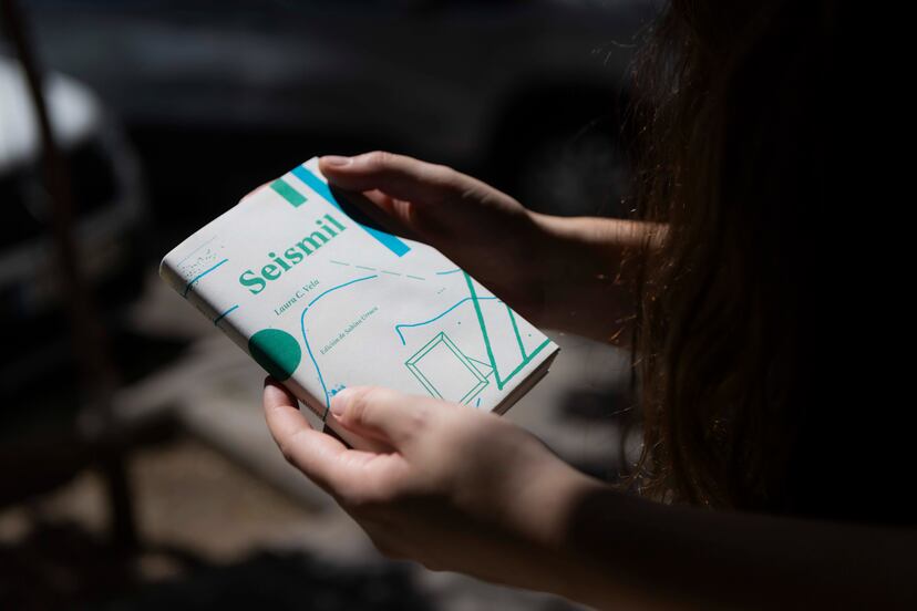 Laura C. Vela se convierte en un fenómeno literario con una historia traumática: “Aún nos quedan ...