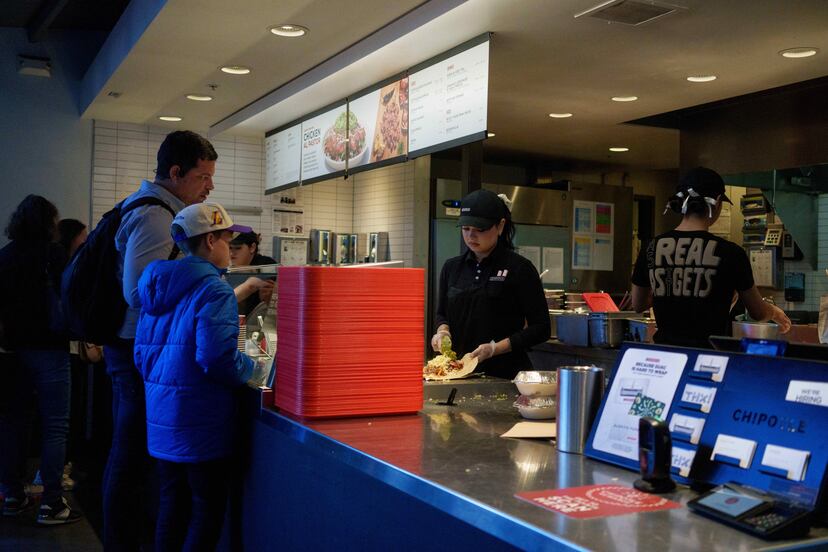 Chipotle, el gigante estadounidense de la comida mexicana, abrirá su ...