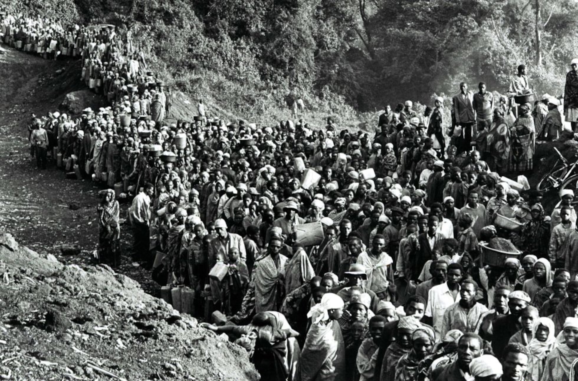 O genocídio de Ruanda, pelo olhar de um mestre da fotografia | Fotos ...