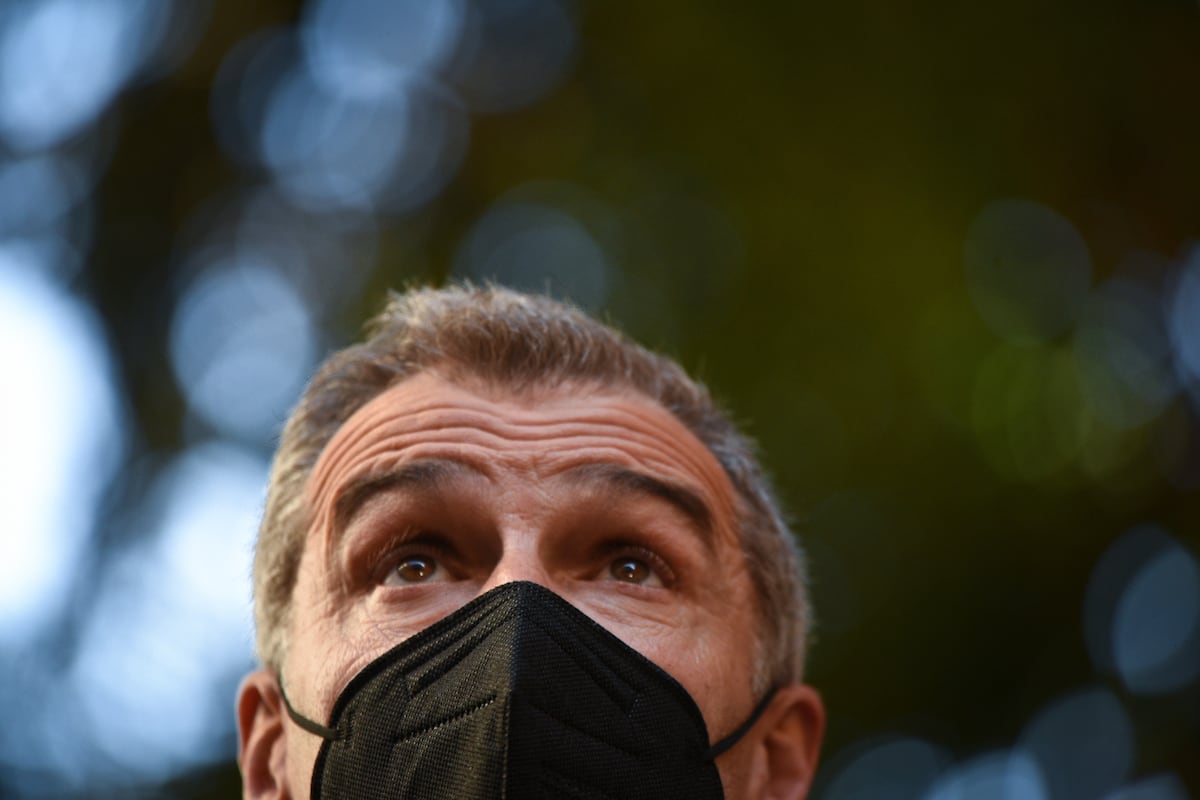 El PP anuncia el fichaje de Toni Cantó para la lista de Ayuso, pero ...