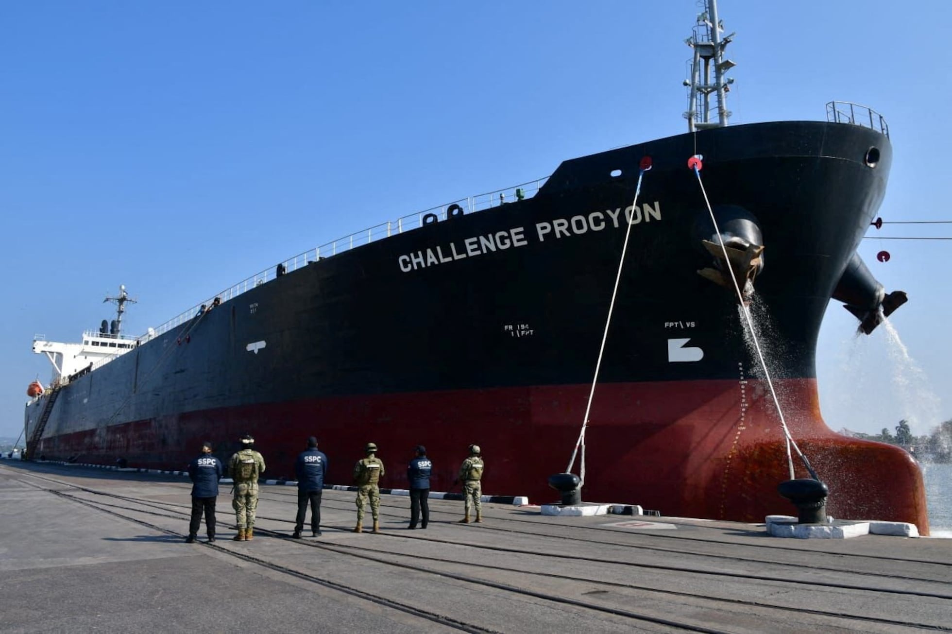 The Mexican Navy’s black week: Corrupt captains, fuel theft, and bags ...