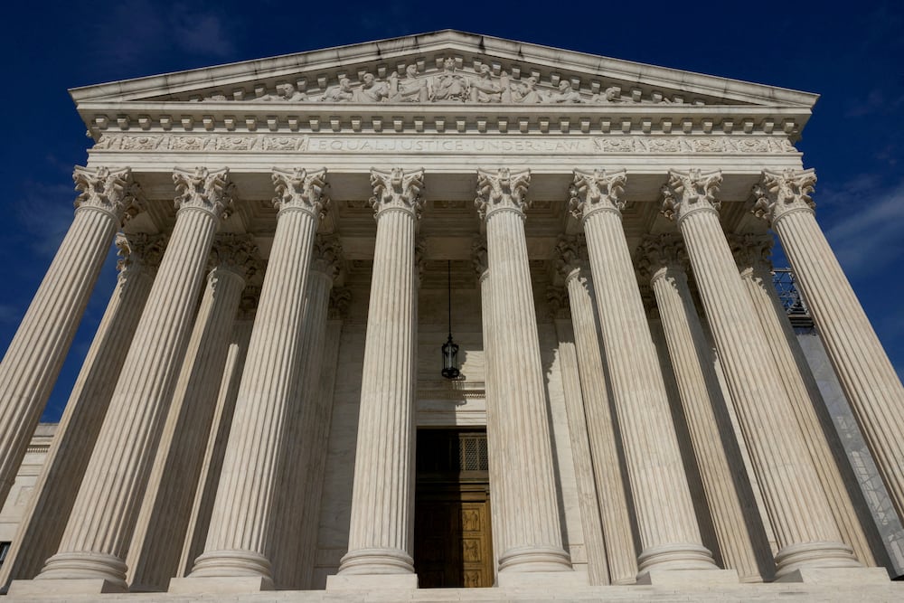 El Tribunal Supremo decidirá si Trump puede acabar con el derecho a la ...