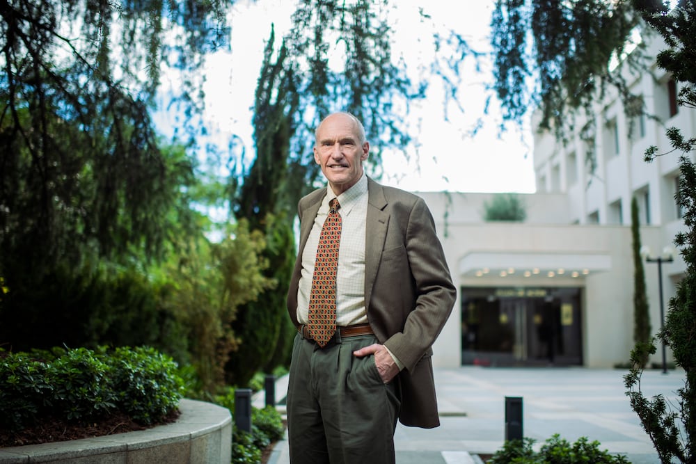 Carl June, médico: “Veo pacientes con cáncer que pensaban que ya ...