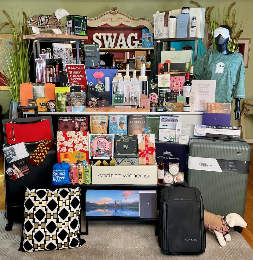 Over $200,000 in gifts: Swag bag for Oscar nominees includes trips ...