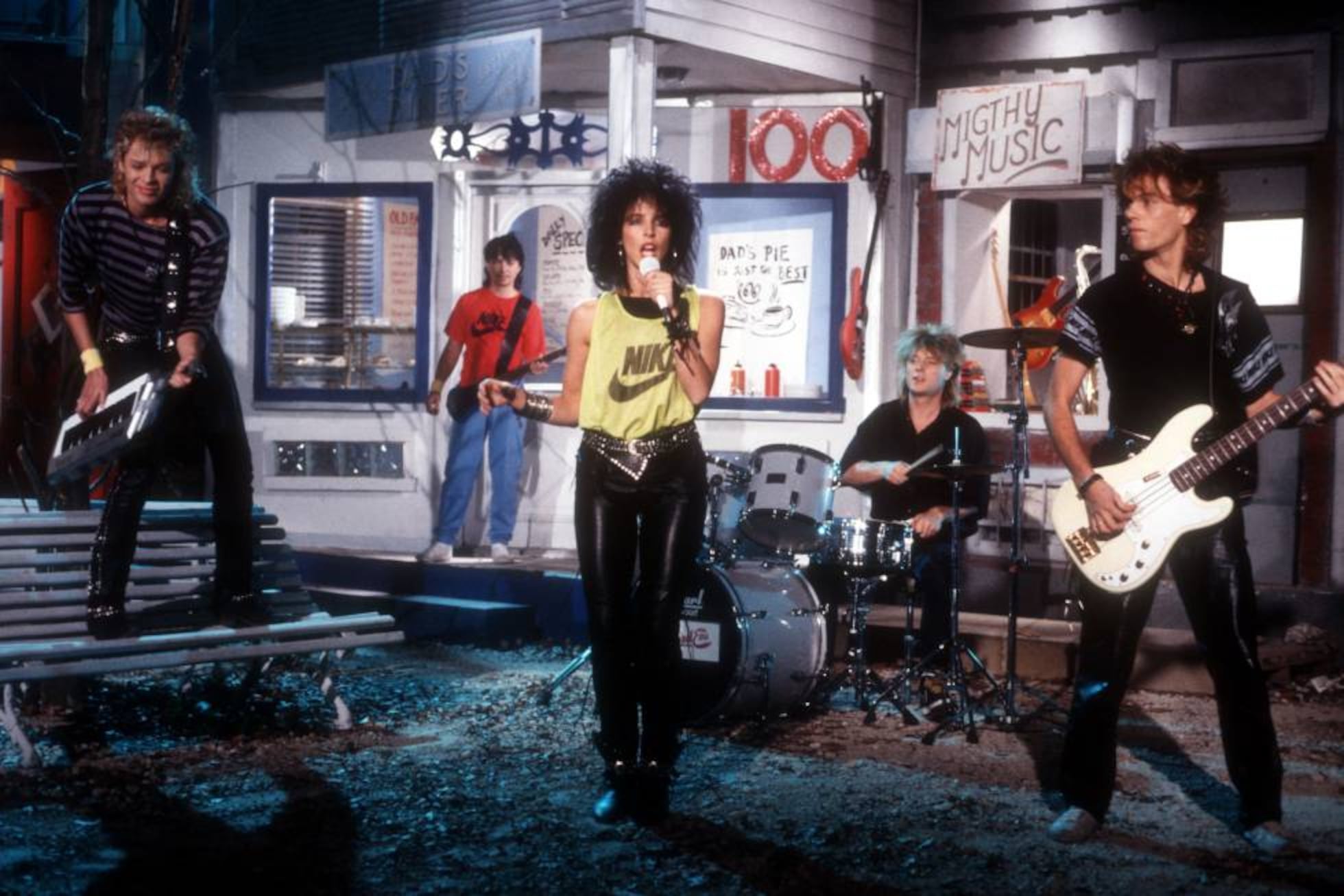 Así han acabado estos 25 artistas que arrasaron con una única canción ...