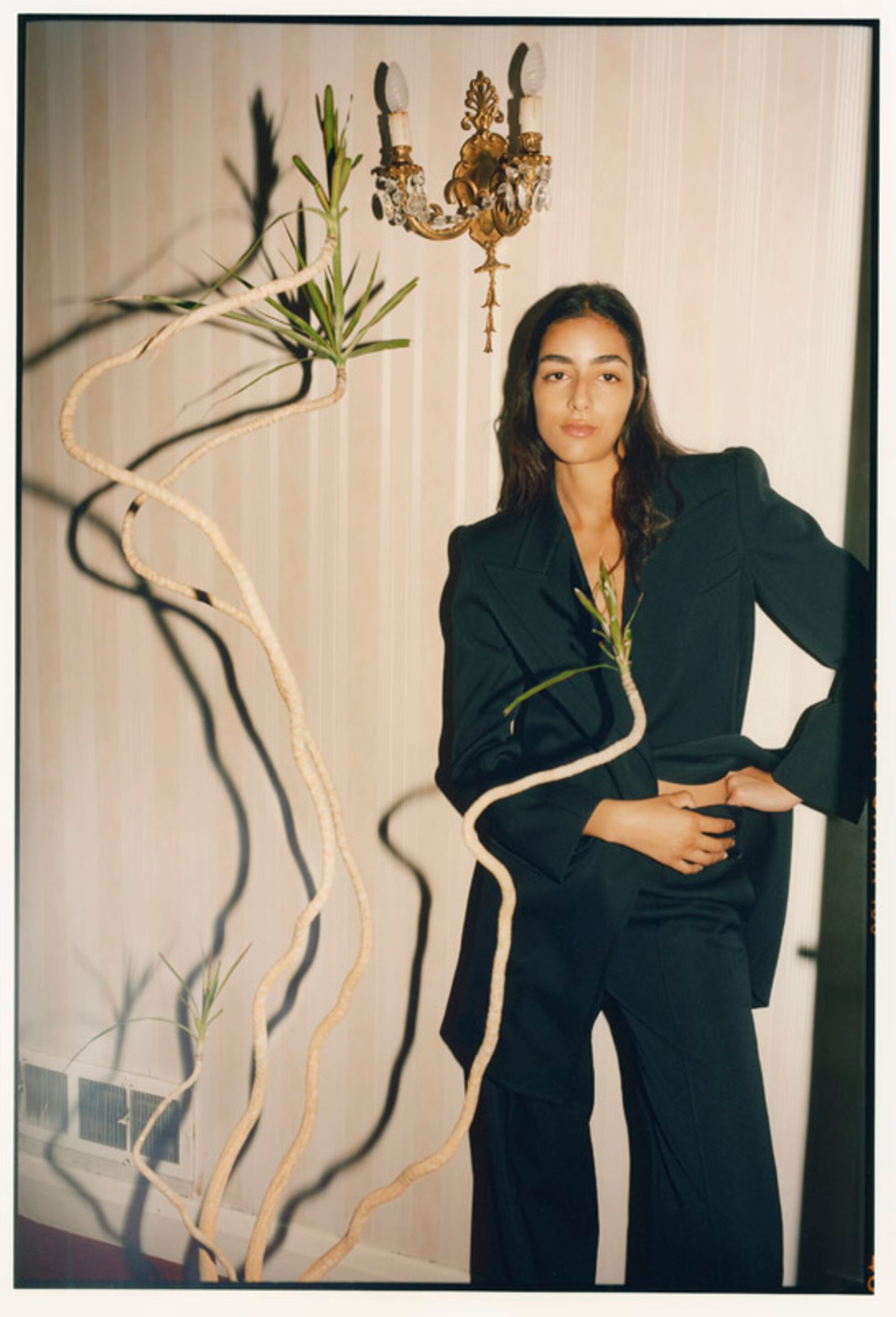 Nora Attal: así es la modelo que lee a Marx y quiere trabajar menos ...