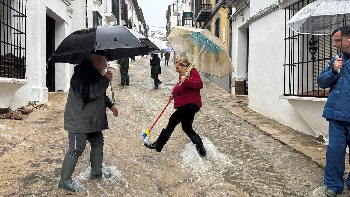 Storm Leonardo Live Updates: Evacuations Ordered in Spain as Severe ...