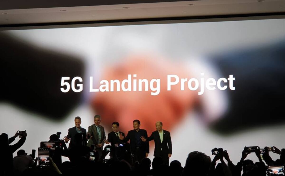 La china Oppo, la más madrugadora del MWC19, pero sin ningún móvil bajo el brazo | Tecnología ...