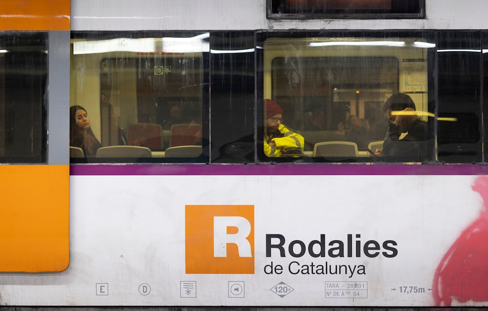 La R3 de Rodalies comienza, este martes, un corte ferroviario que se ...
