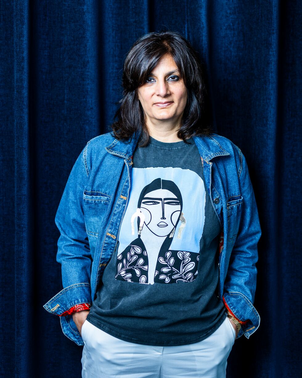 Consejos de Devika Bulchandani, la mujer que llegó a la cima de la ...