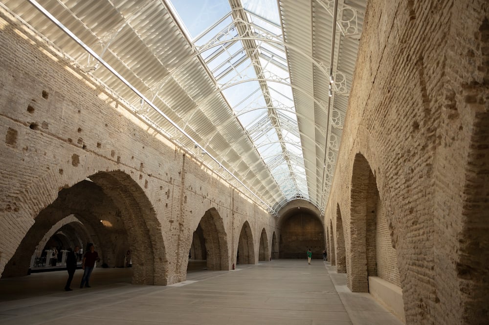 Las Atarazanas de Sevilla reabren al público para servir de puente ...
