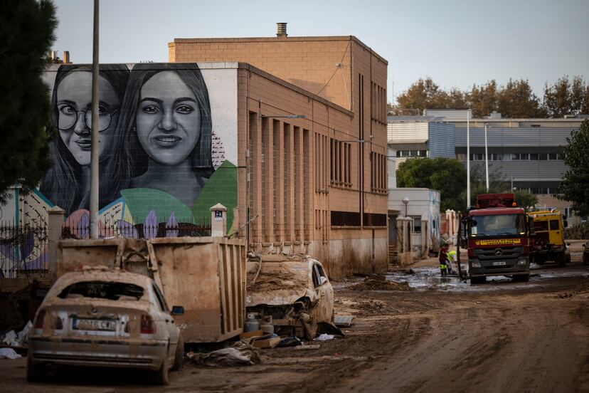 One month after Valencia’s flash floods: ‘Don’t forget about us. There ...