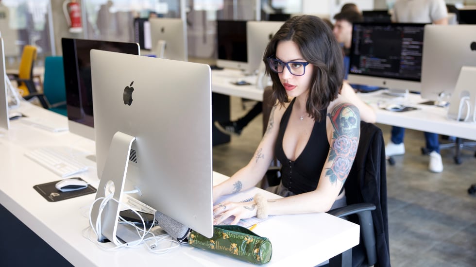 Aprender a programar sin que nadie te guíe: así es el innovador modelo ...