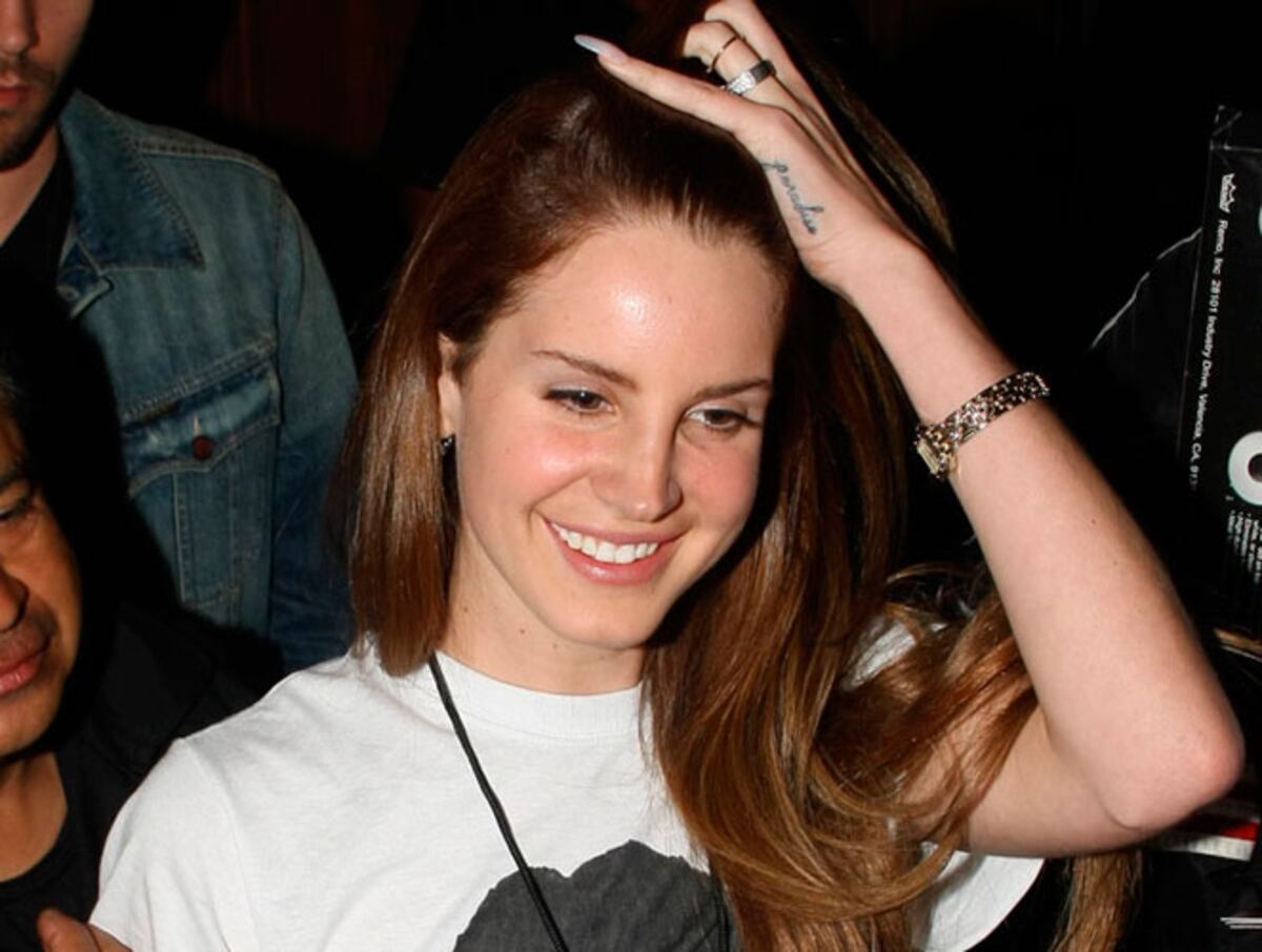 Vota: El look de Lana del Rey en el concierto de Guns N´Roses | S Moda ...