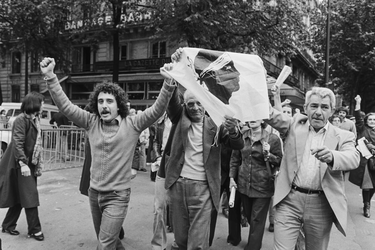 El cine francés fija su mirada en la mafia y el terrorismo en Córcega ...