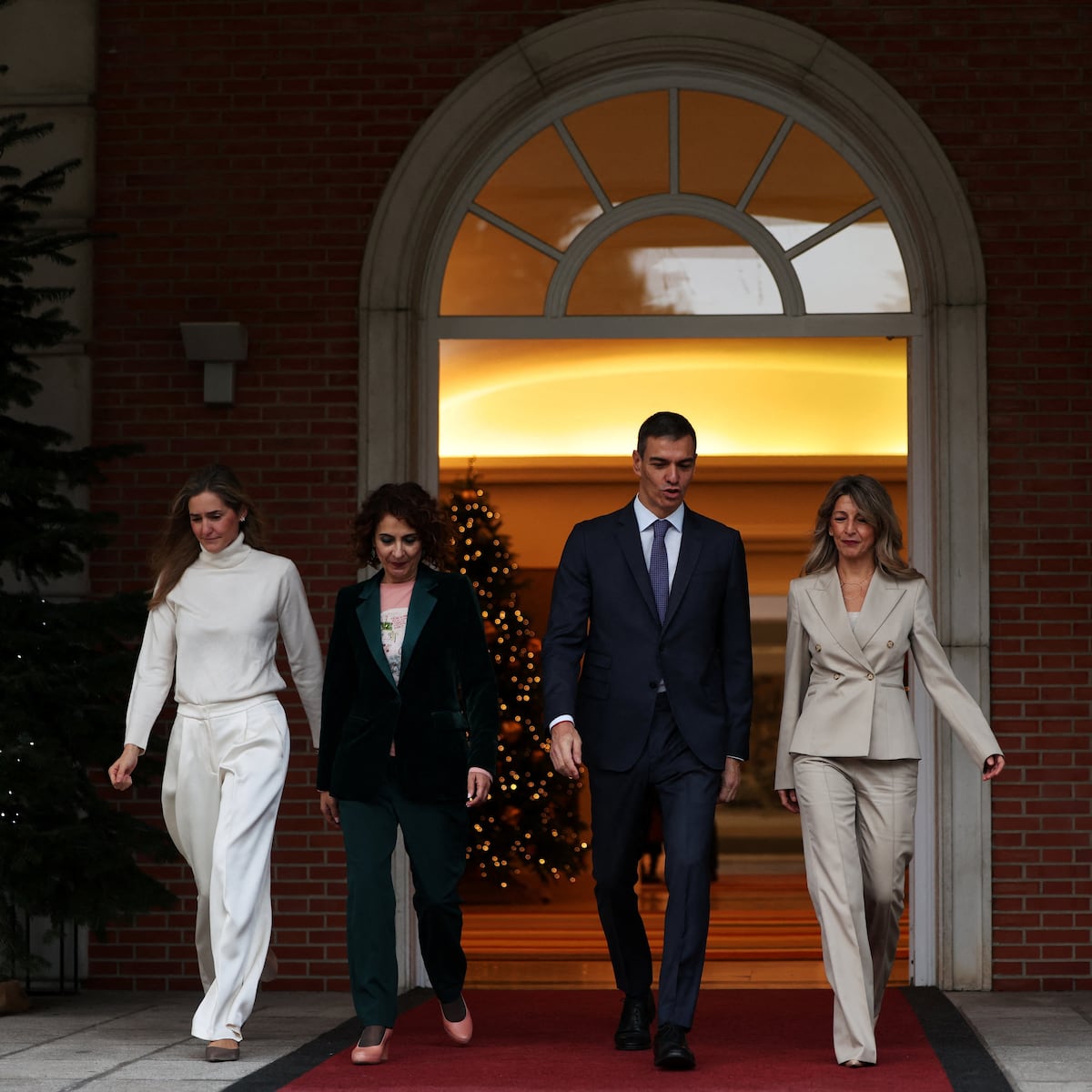 Sánchez pide a sus ministros medidas sociales para 2026 que no tengan ...