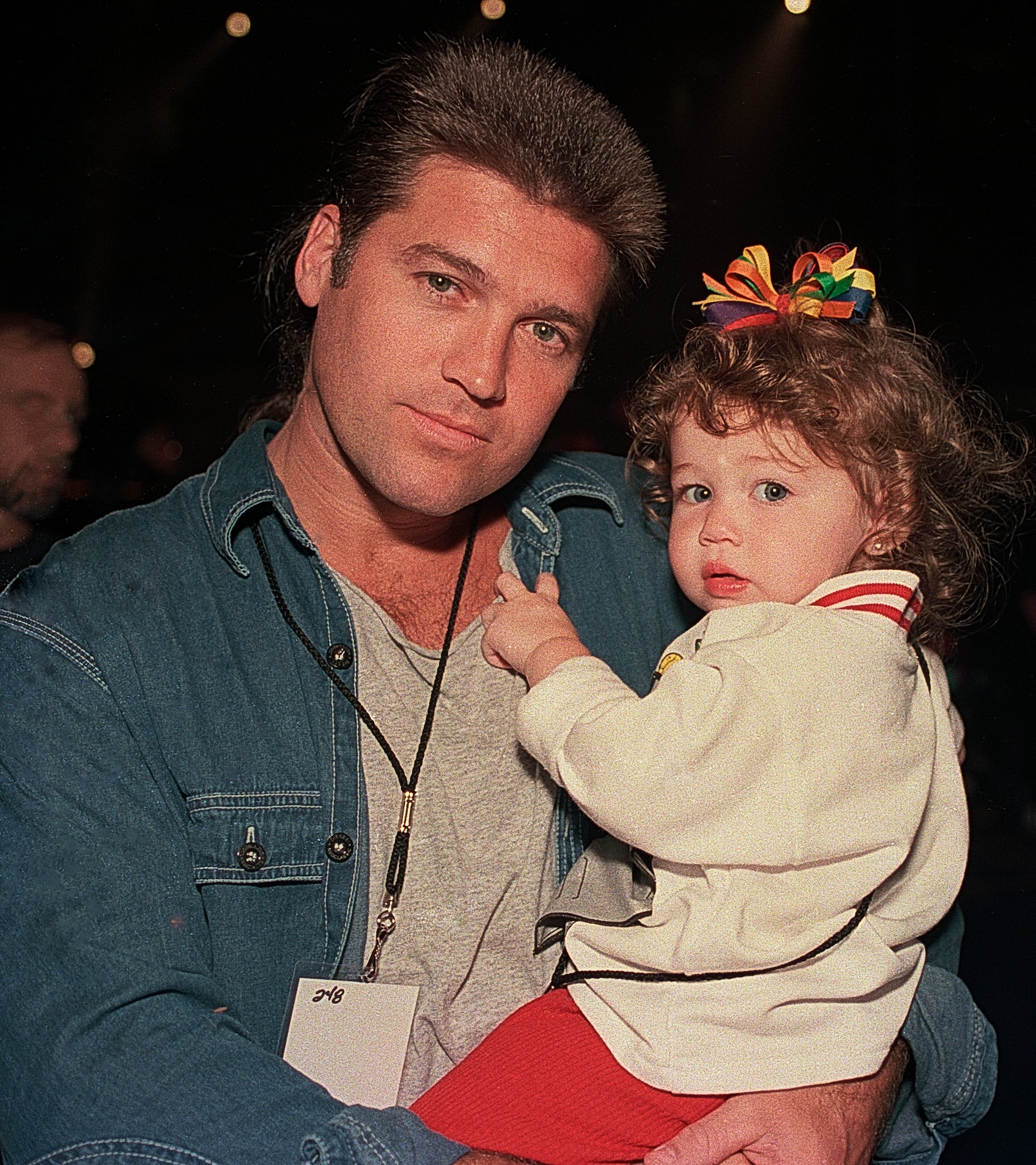 El punto y final de la relación de Miley Cyrus con su padre, la única ...
