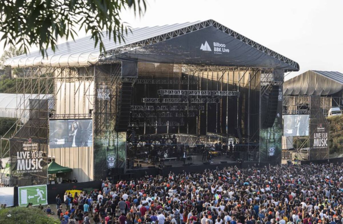 Entre la imponente vegetación del monte Kobetamendi tuvo lugar el BBK ...