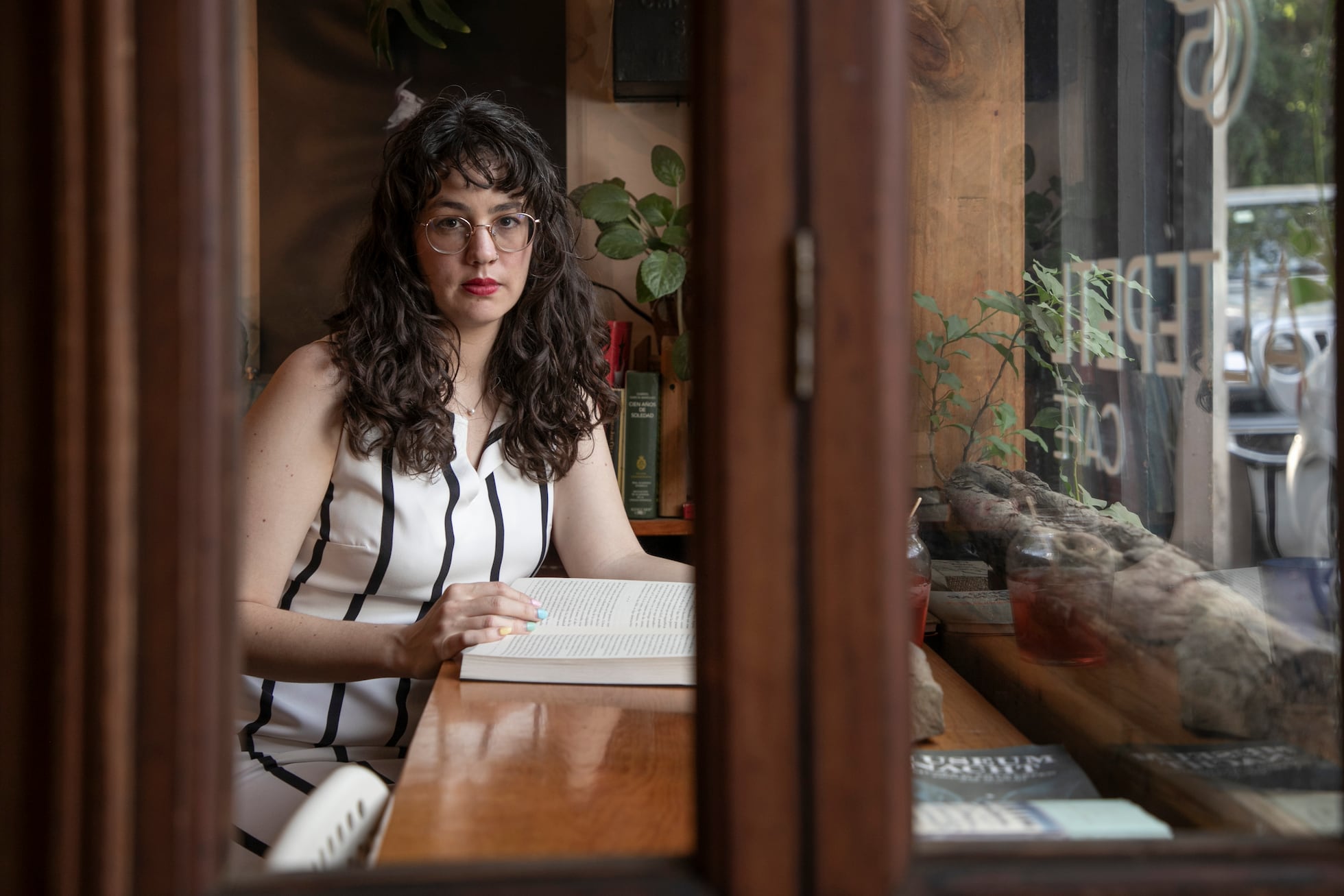 Andrea Chapela: “El mundo se está acabando todo el tiempo, de manera ...