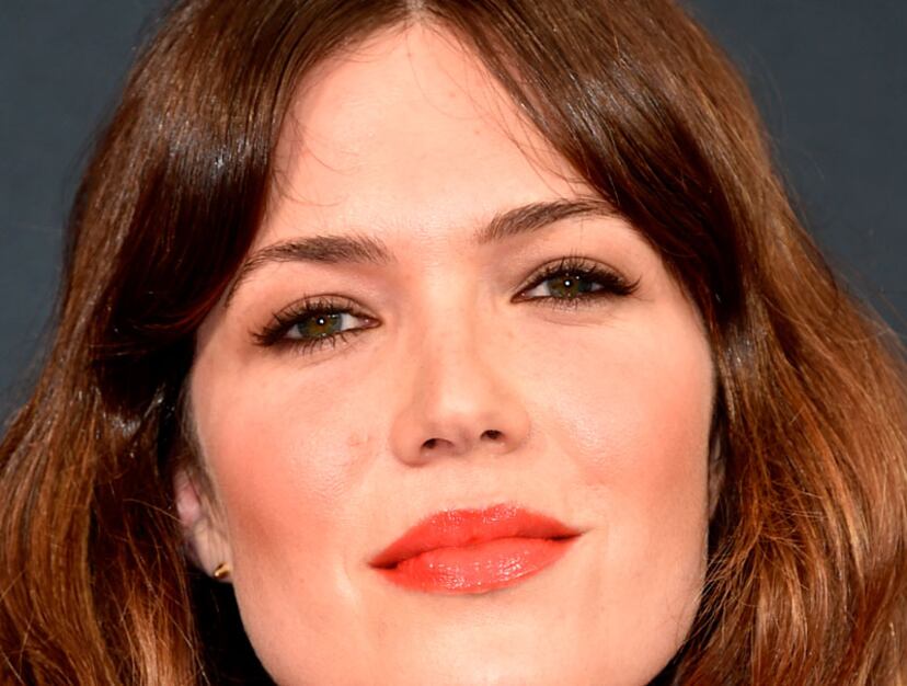 Así se consigue el maquillaje ganador de Mandy Moore en los Emmy ...
