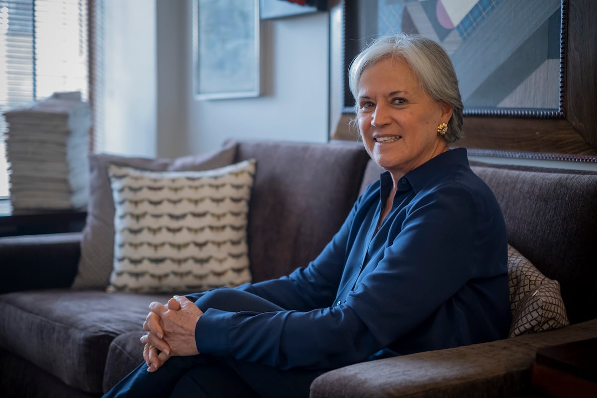 María Elvira Samper: “Petro solo podrá cumplir con lo que prometió si ...