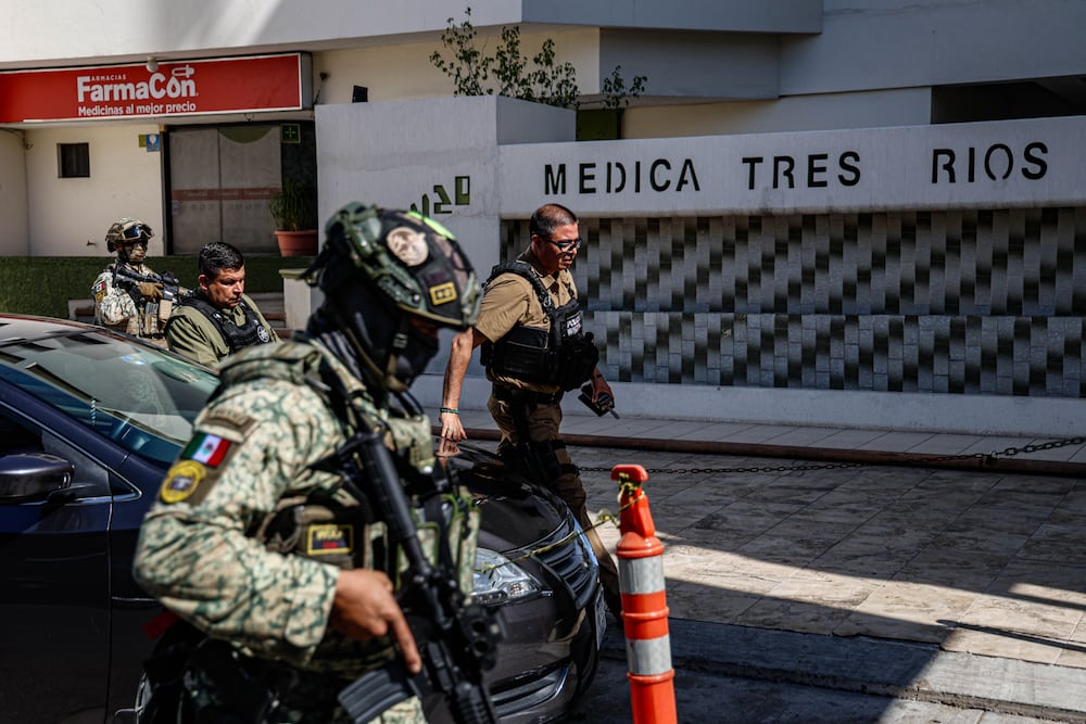 El Gobierno atribuye a Los Chapitos el ataque a dos diputados de MC y ...