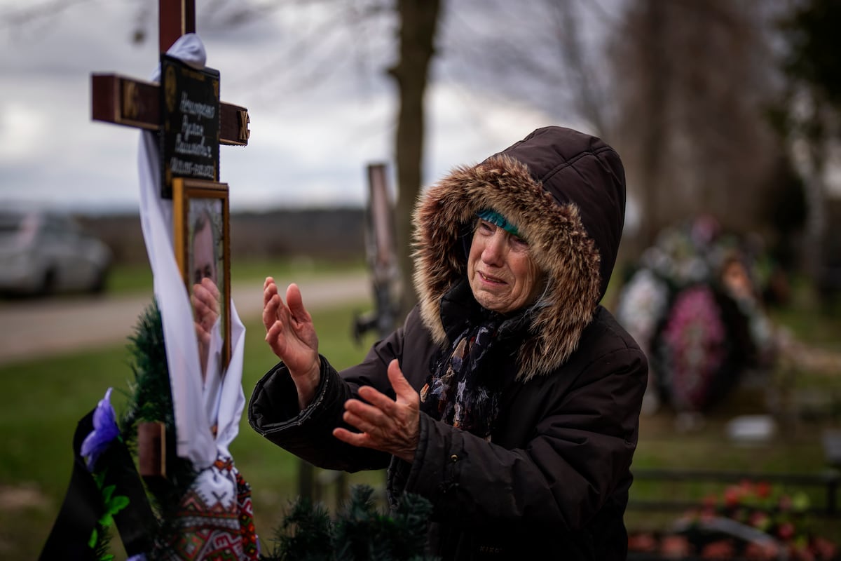 Ukraine marks grim Bucha anniversary and calls for justice ...