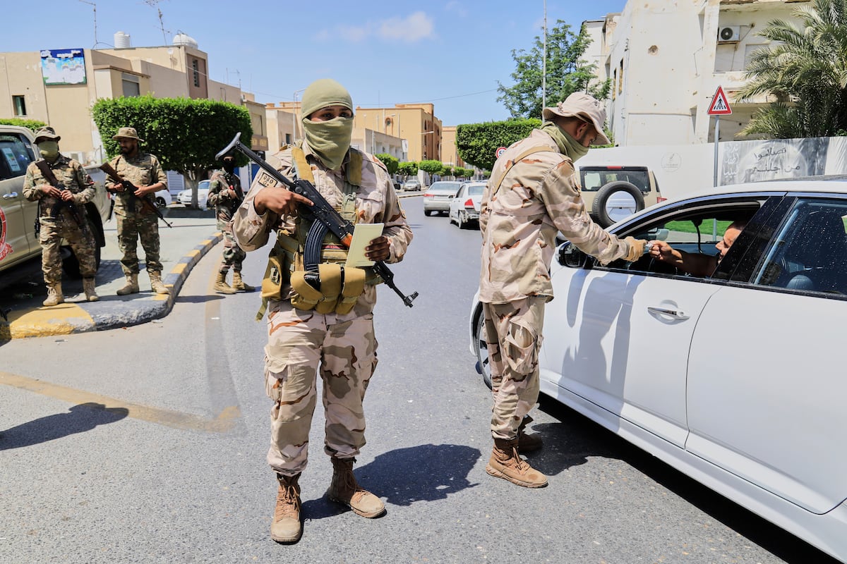 Nueve españoles atrapados en un hotel de Trípoli por los enfrentamientos armados entre milicias ...