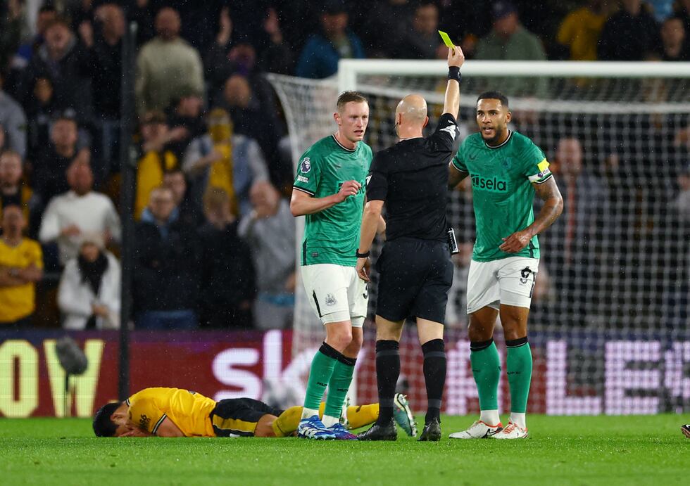 La polémica que persigue a Anthony Taylor, el árbitro en Champions del ...