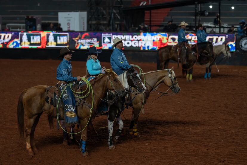 A rodeo filled with cowboys shows the strength of agriculture in Brazil ...